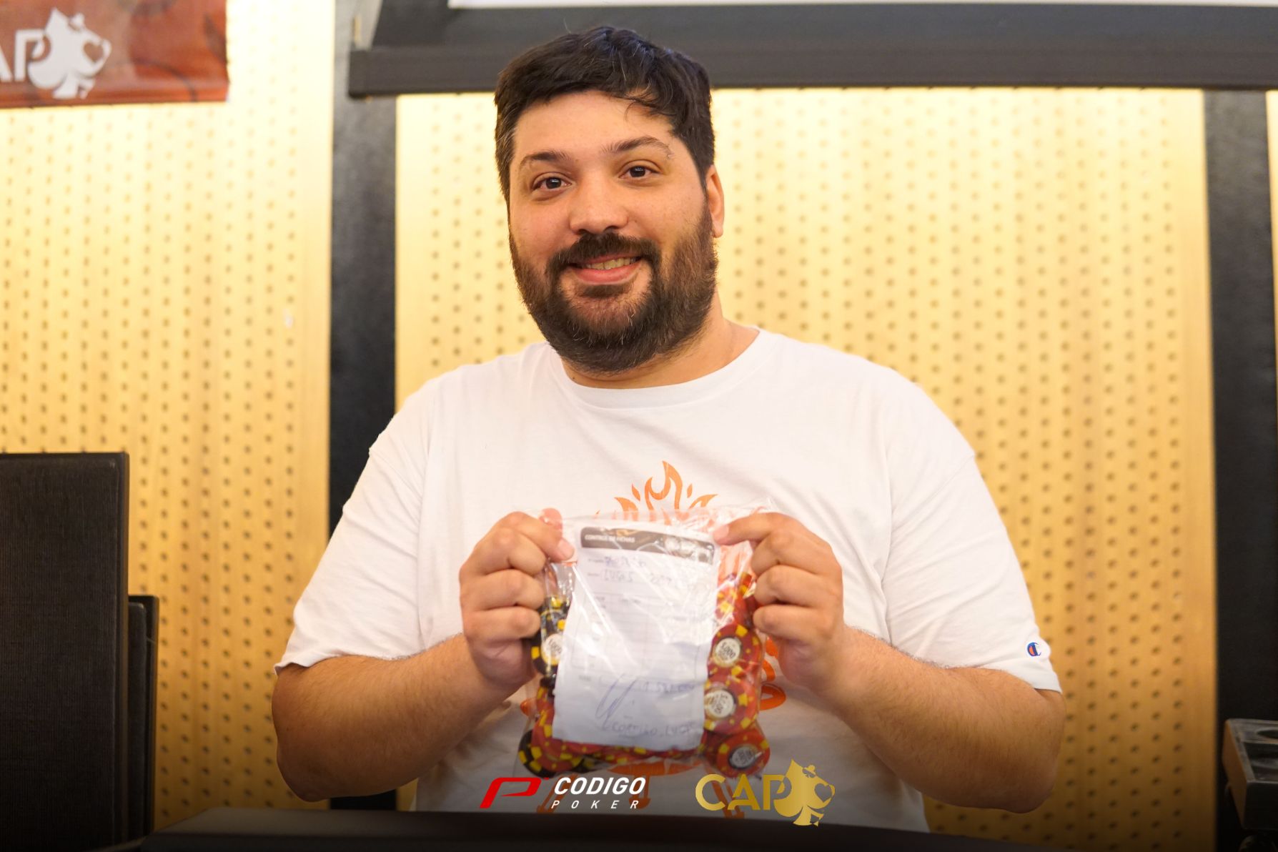 Cortijo fue el mejor y lidera el Main Event del CAP Rosario