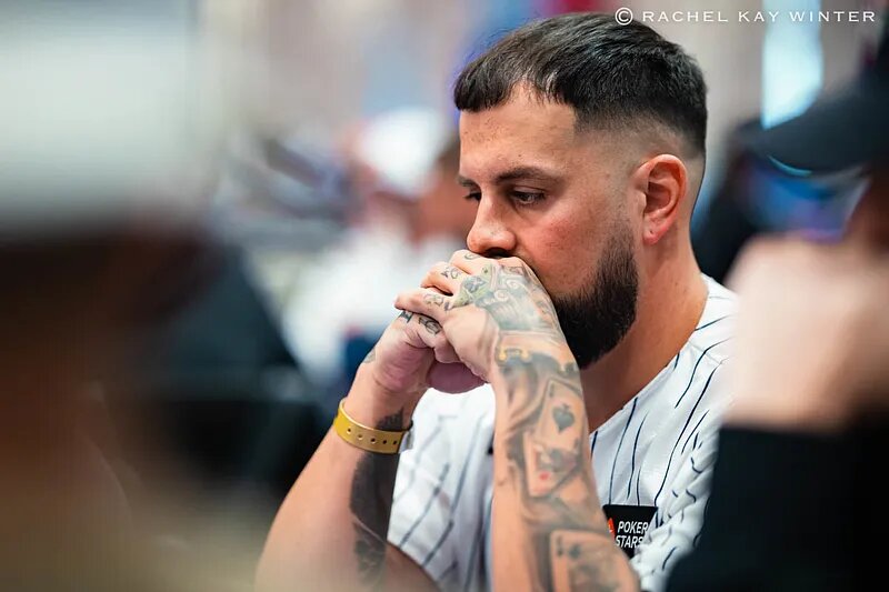 Papo MC avanza en el estelar US$25K del NAPT Las Vegas - CodigoPoker
