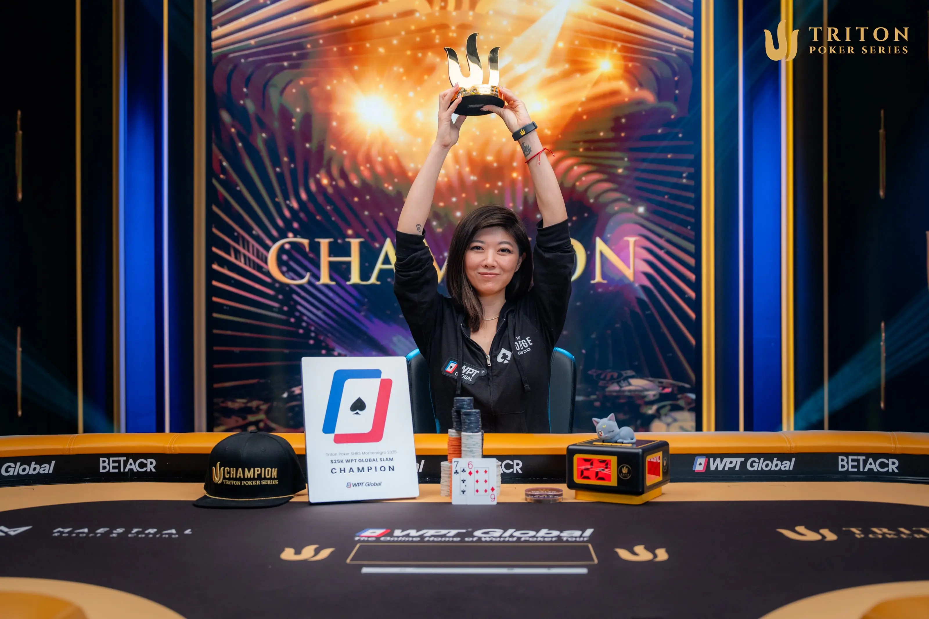 Xuan Liu se convierte en la primera mujer en ganar un evento Triton - Codigo Poker