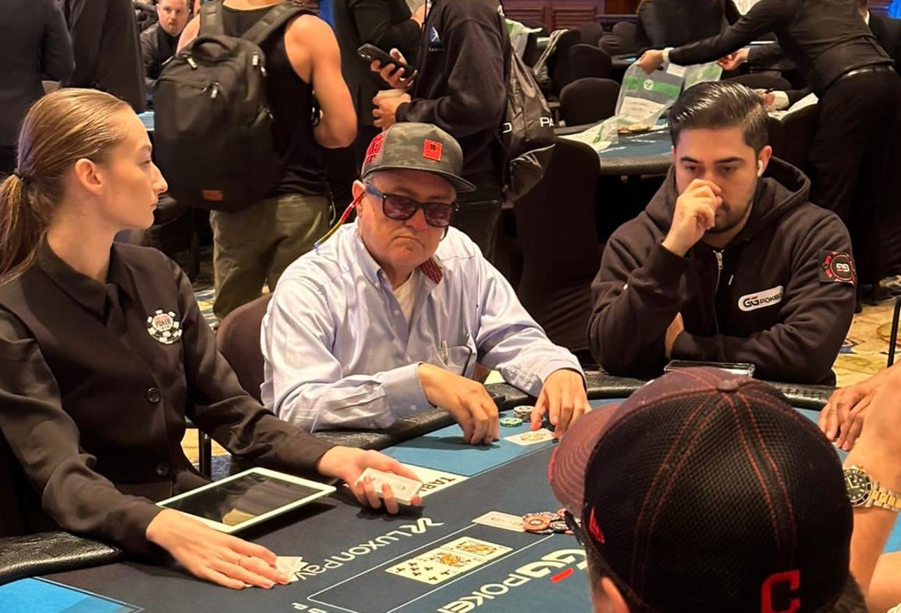 Hermilo Garza fue el mejor latino clasificado en el NLH Deepstack