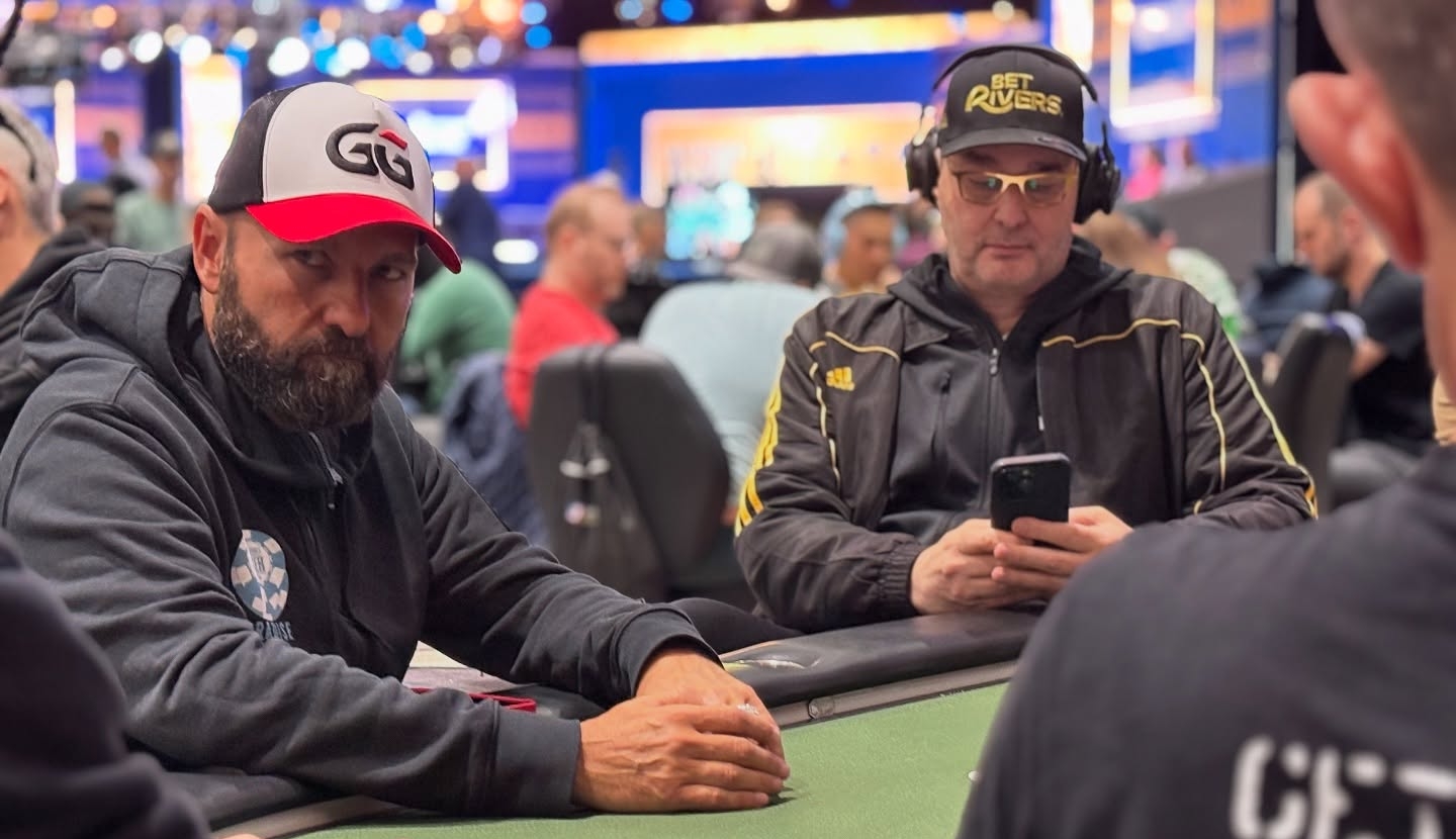 Dos riverazos y afuera: Hellmuth y Negreanu eliminados del Main Event