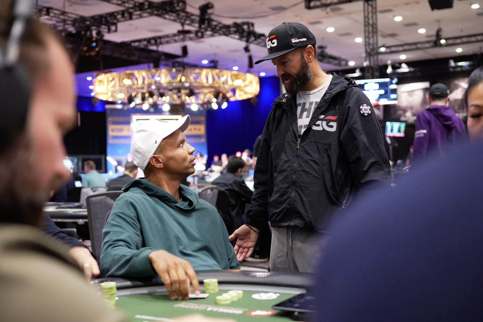 Negreanu alcanza otra mesa final en la WSOP 2025 y, al fin, está en ...