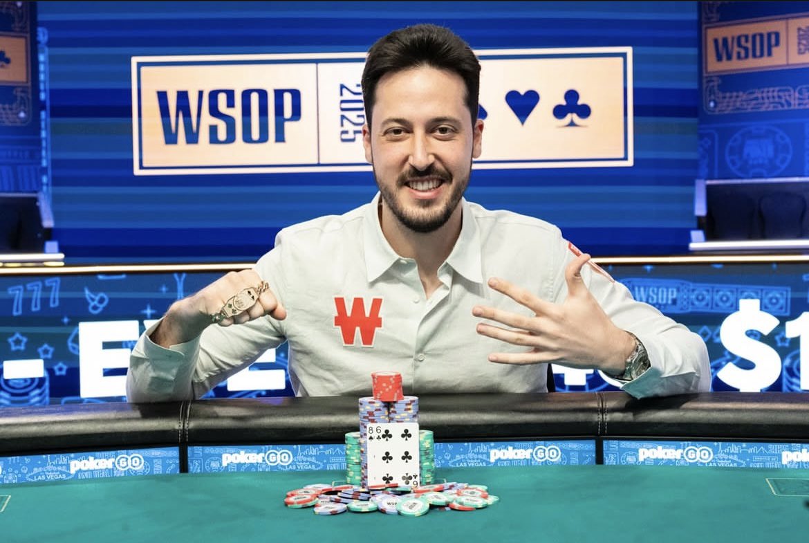 Adrián Mateos conquista quinto bracelete e faz história na WSOP ...
