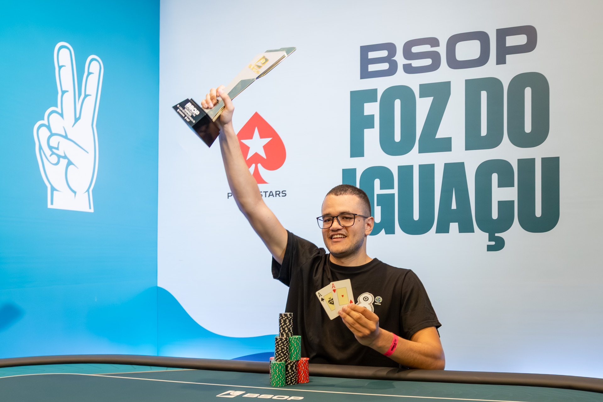 Carlos Serrano Le Ganó A Bianchini El 2-Day High Roller Del BSOP Foz De ...